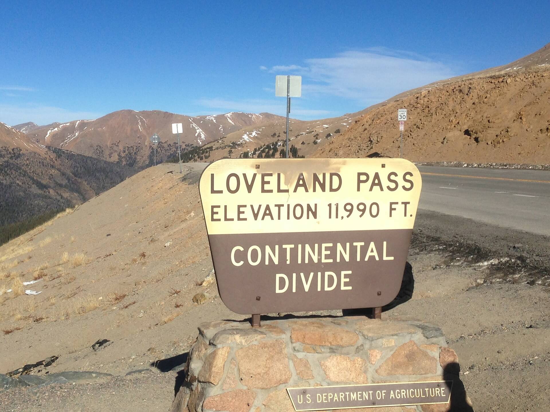 Loveland Pass: A Complete Guide to Colorado’s Mountain Scenic Drive.