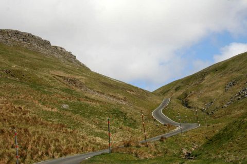 Great Dun Fell road, a famous road in England - Roadstotravel